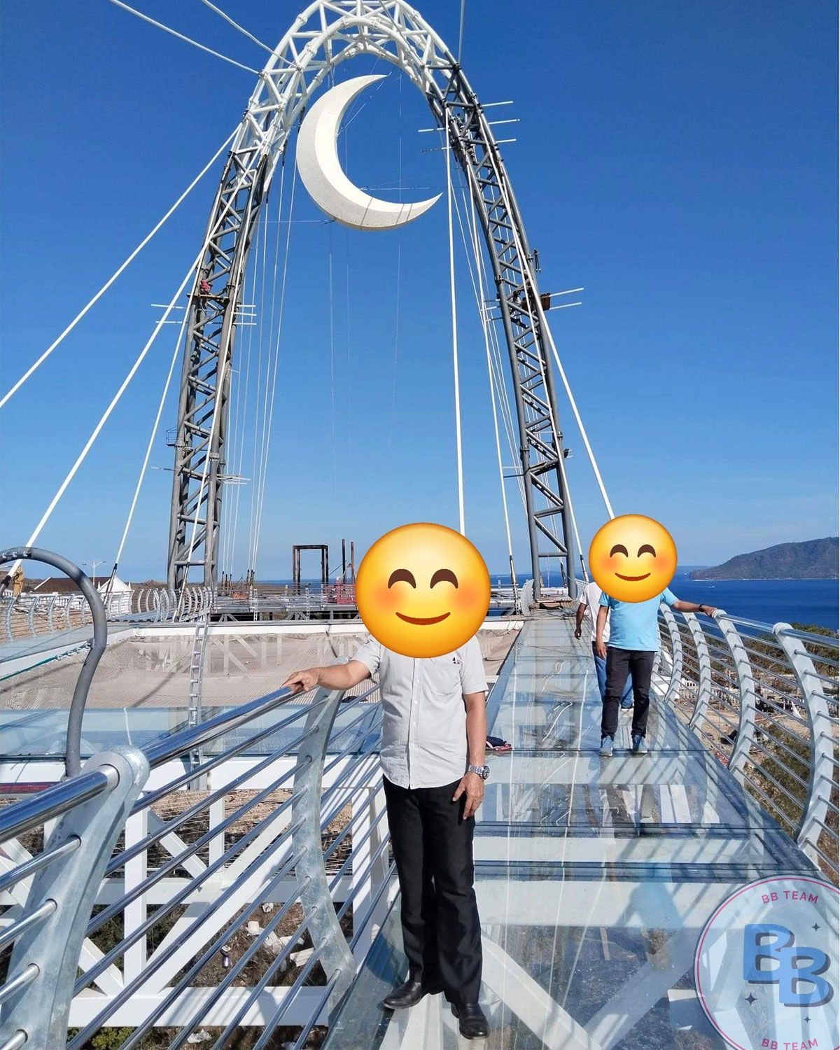 Batangas Unveils Its First Breathtaking Glass Walkway: A Thrilling New ...