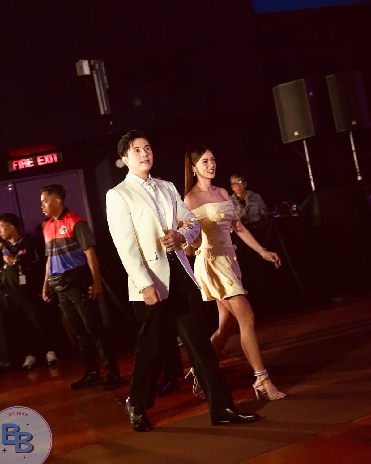 Here's What Kim Chiu And Paulo Avelino Wore For The Premiere of 'My Love Will Make You Disappear ...